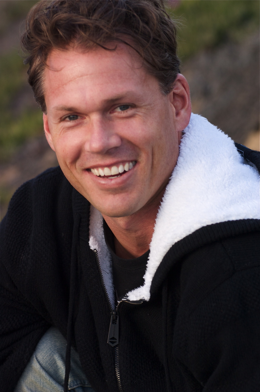 Hi-Tech Comedy: Tim Lee - Ben Rosenfeld